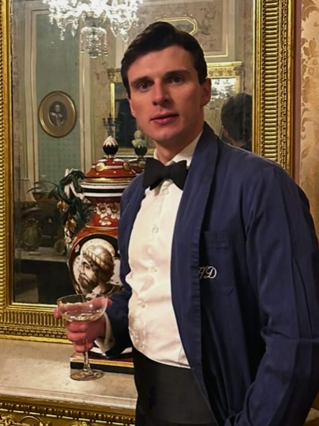 Chris Olsen’s mystery boyfriend gets unveiled — and the internet is ...